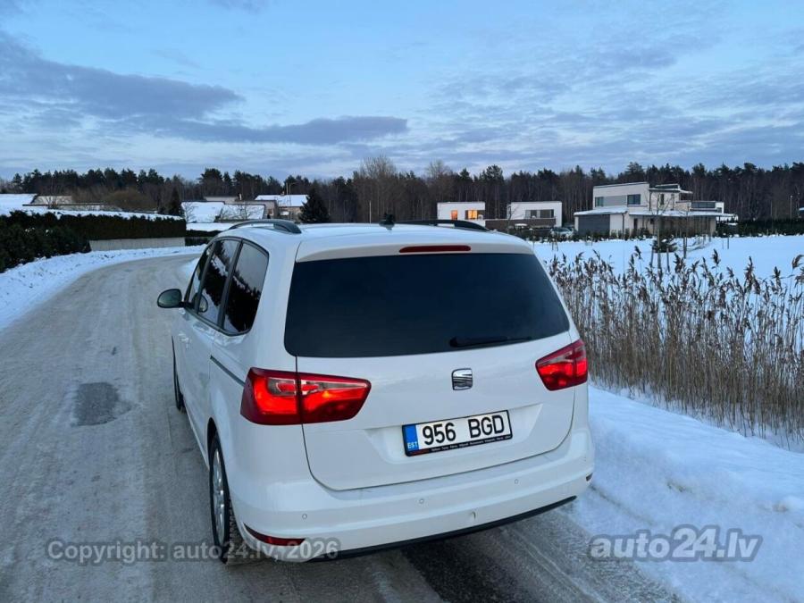 White SEAT Alhambra 2012 in Tallinn, with an engine capacity of 2.00 L and mileage of 240 thousand km for 7990 €, photo 9 on AUTOMOTO.COM.LV