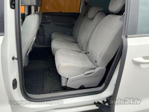 White SEAT Alhambra 2014 in Kuressaare, with an engine capacity of 2.00 L and mileage of 191 thousand km for 10000 €, photo 15 on AUTOMOTO.COM.LV
