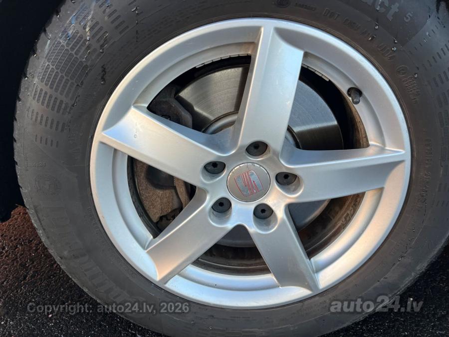 Balts SEAT Alhambra 2014 Kuresāre, ar dzinēja tilpumu 2.00 L un nobraukumu 191 tūkst. km par 10990 €, foto 19 vietnē AUTOMOTO.COM.LV