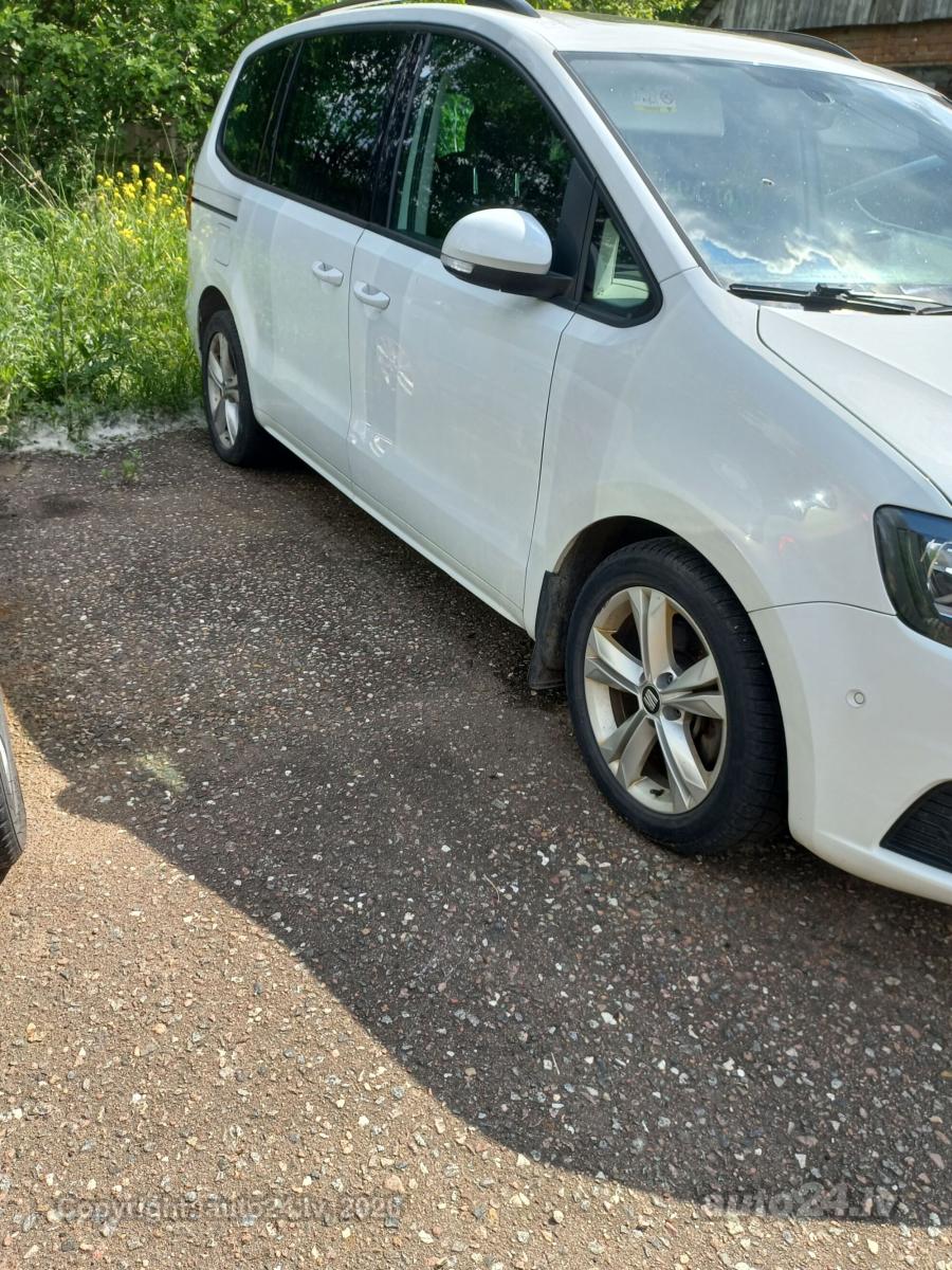Balts SEAT Alhambra 2016 Tallina, ar dzinēja tilpumu 1.97 L un nobraukumu 230 tūkst. km par 7990 €, foto 4 vietnē AUTOMOTO.COM.LV
