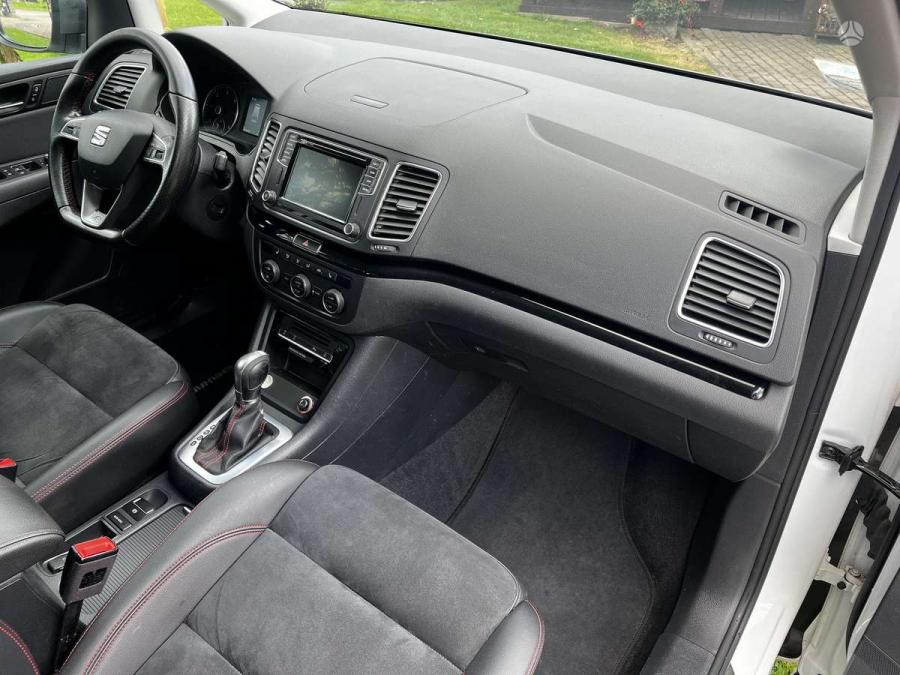 Balts SEAT Alhambra 2018 Ukmergė, ar dzinēja tilpumu 2.00 L un nobraukumu 293 tūkst. km par 7950 €, foto 21 vietnē AUTOMOTO.COM.LV