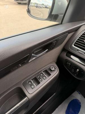 Dzeltens SEAT Alhambra 2012 Marijampole, ar dzinēja tilpumu 1.97 L un nobraukumu 286 tūkst. km par 6850 €, foto 17 vietnē AUTOMOTO.COM.LV