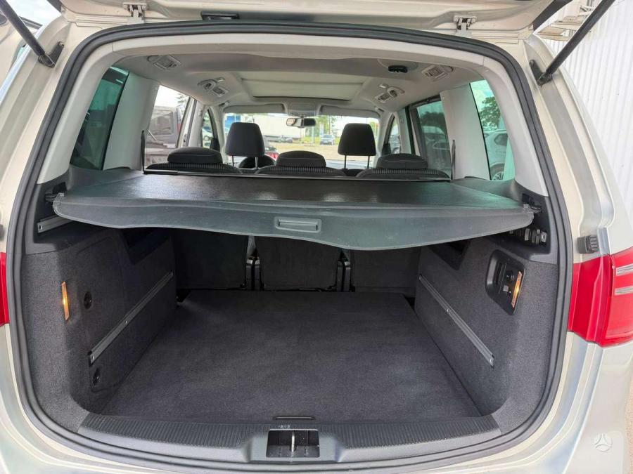 Dzeltens SEAT Alhambra 2012 Marijampole, ar dzinēja tilpumu 1.97 L un nobraukumu 286 tūkst. km par 6850 €, foto 25 vietnē AUTOMOTO.COM.LV
