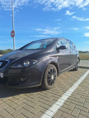 Melns SEAT Altea 2004 Viļņa, ar dzinēja tilpumu 1.90 L un nobraukumu 350 tūkst. km par 1299 €, foto 2 vietnē AUTOMOTO.COM.LV