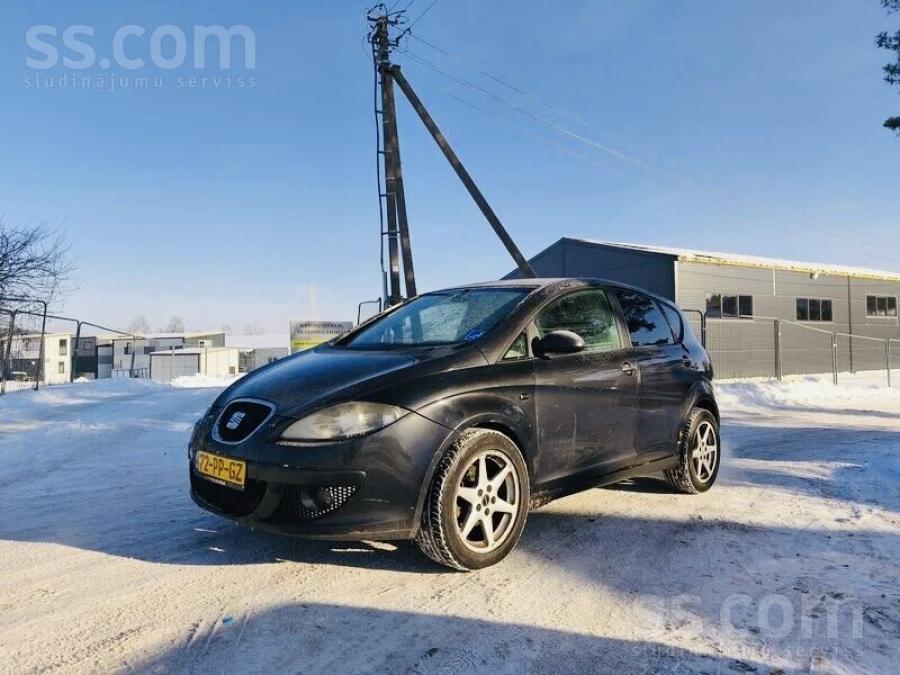 Melns SEAT Altea 2004 Daugavpils, ar dzinēja tilpumu 2.00 L un nobraukumu 325 tūkst. km par 1200 €, foto 8 vietnē AUTOMOTO.COM.LV