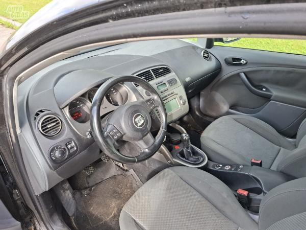 Melns SEAT Altea 2004 Klaipėda, ar dzinēja tilpumu 1.90 L un nobraukumu 346 tūkst. km par 1200 €, foto 5 vietnē AUTOMOTO.COM.LV