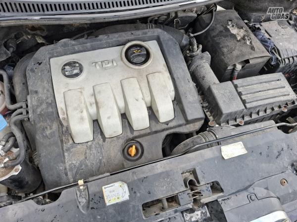 Melns SEAT Altea 2004 Klaipėda, ar dzinēja tilpumu 1.90 L un nobraukumu 346 tūkst. km par 1200 €, foto 8 vietnē AUTOMOTO.COM.LV