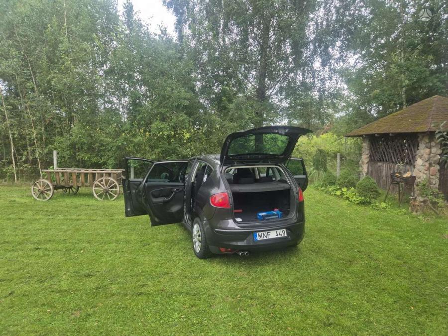 Черный Сеат Алтеа 2004 в Вильнюс, объемом двигателя 2.00 л и пробегом 299 тыс. км за 1450 €, фото 18 на AUTOMOTO.COM.LV