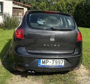 Черный Сеат Алтеа 2004 в Рига, объемом двигателя 1.90 л и пробегом 260 тыс. км за 2350 €, фото 5 на AUTOMOTO.COM.LV