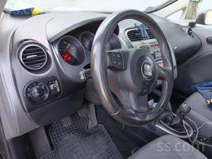 Melns SEAT Altea 2005 Rīga, ar dzinēja tilpumu 2.00 L un nobraukumu 392 tūkst. km par 1350 €, foto 7 vietnē AUTOMOTO.COM.LV