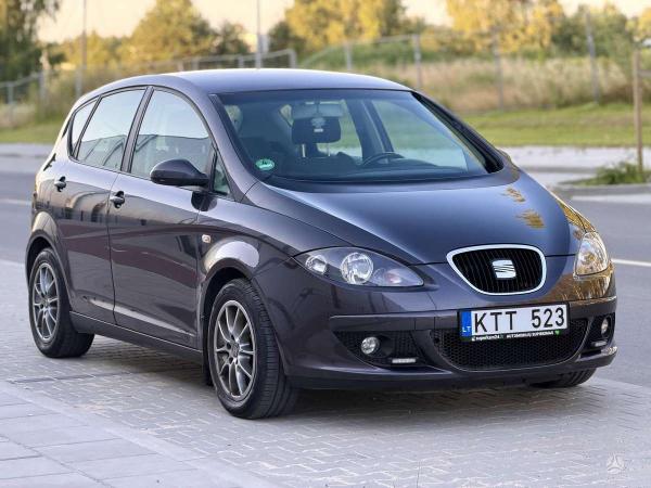 Black SEAT Altea 2005 in Vilnius, with an engine capacity of 1.90 L and mileage of 227 thousand km for 1350 €, photo 3 on AUTOMOTO.COM.LV