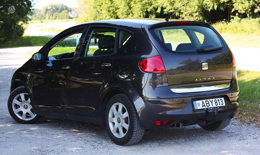 Melns SEAT Altea 2005 Kretinga, ar dzinēja tilpumu 1.98 L un nobraukumu 231 tūkst. km par 2699 €, foto 8 vietnē AUTOMOTO.COM.LV