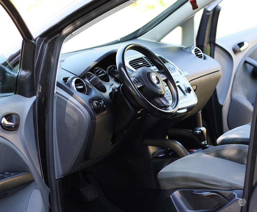 Melns SEAT Altea 2005 Kretinga, ar dzinēja tilpumu 1.98 L un nobraukumu 231 tūkst. km par 2699 €, foto 16 vietnē AUTOMOTO.COM.LV