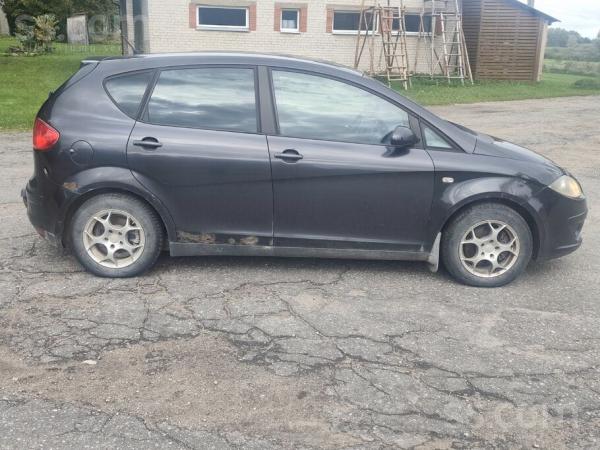 SEAT Altea 2005 Valmiera vietnē Melns SEAT Altea 2005 Valmiera, ar dzinēja tilpumu 1.90 L un nobraukumu 389 tūkst. km par 400 €, foto 1 vietnē AUTOMOTO.COM.LV