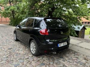 Black SEAT Altea 2006 in Kuldiga, with an engine capacity of 2.00 L and mileage of 267 thousand km for 4800 €, photo 2 on AUTOMOTO.COM.LV