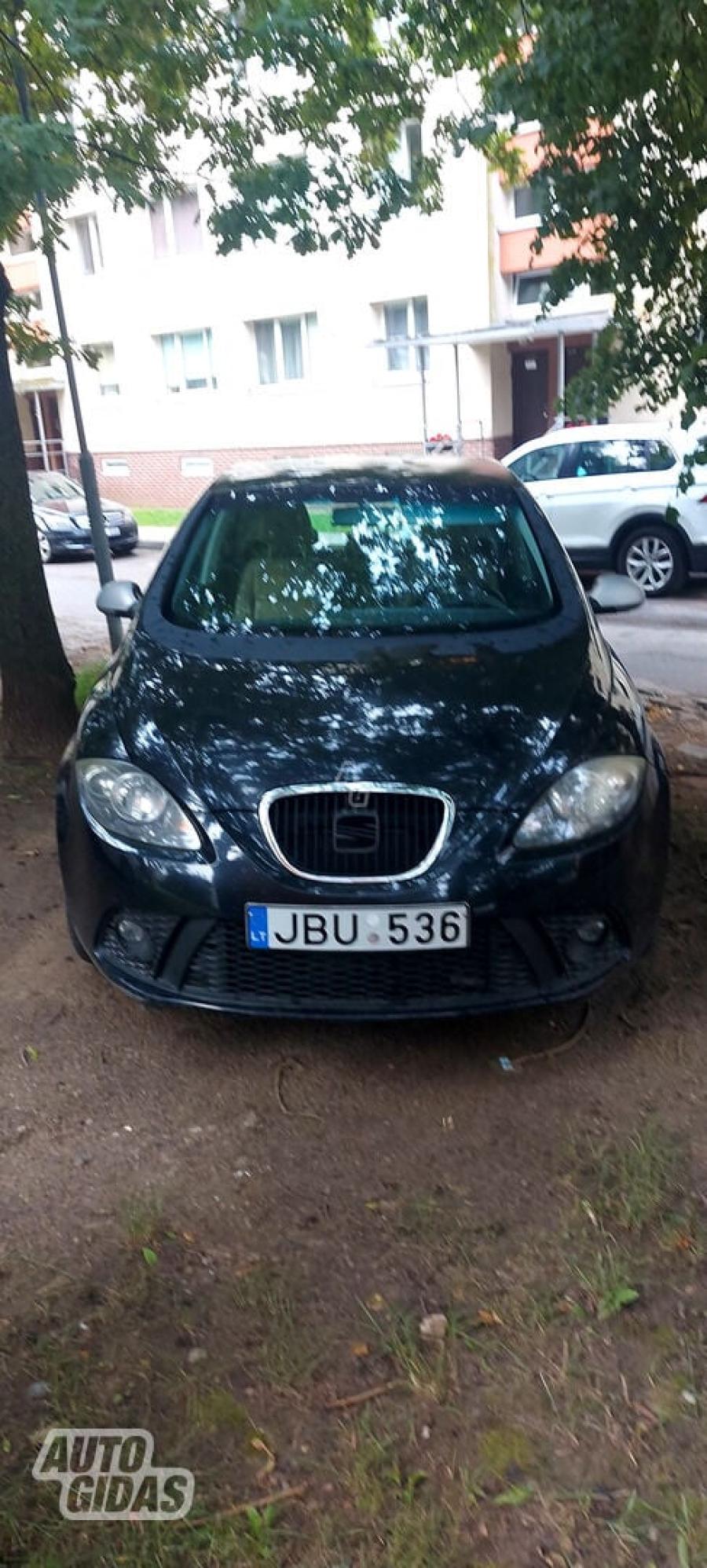 Melns SEAT Altea 2006 Klaipėda, ar dzinēja tilpumu 2.00 L un nobraukumu 235 tūkst. km par 1250 €, foto 4 vietnē AUTOMOTO.COM.LV