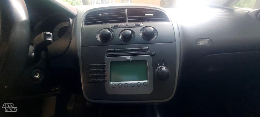 Melns SEAT Altea 2006 Klaipėda, ar dzinēja tilpumu 2.00 L un nobraukumu 235 tūkst. km par 1250 €, foto 8 vietnē AUTOMOTO.COM.LV