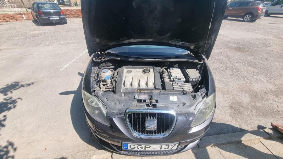 Melns SEAT Altea 2006 Šauļi, ar dzinēja tilpumu 1.90 L un nobraukumu 300 tūkst. km par 1000 €, foto 6 vietnē AUTOMOTO.COM.LV