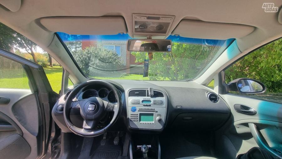 Melns SEAT Altea 2006 Šauļi, ar dzinēja tilpumu 1.90 L un nobraukumu 300 tūkst. km par 1000 €, foto 8 vietnē AUTOMOTO.COM.LV