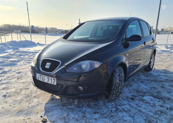 Melns SEAT Altea 2007 Kauņa, ar dzinēja tilpumu 1.90 L un nobraukumu 274 tūkst. km par 1900 €, foto 1 vietnē AUTOMOTO.COM.LV