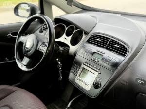Black SEAT Altea 2007 in Kaunas, with an engine capacity of 2.00 L and mileage of 316 thousand km for 2000 €, photo 16 on AUTOMOTO.COM.LV