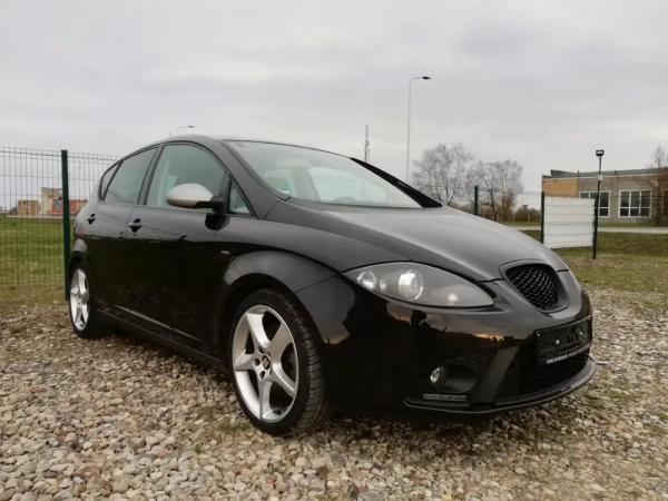 Melns SEAT Altea 2007 Saldus, ar dzinēja tilpumu 2.00 L un nobraukumu 267 tūkst. km par 3700 €, foto 2 vietnē AUTOMOTO.COM.LV