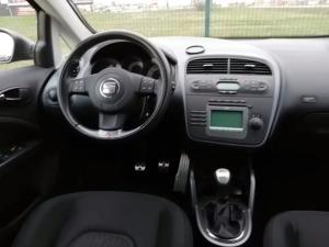 Black SEAT Altea 2007 in Saldus, with an engine capacity of 2.00 L and mileage of 267 thousand km for 3700 €, photo 6 on AUTOMOTO.COM.LV