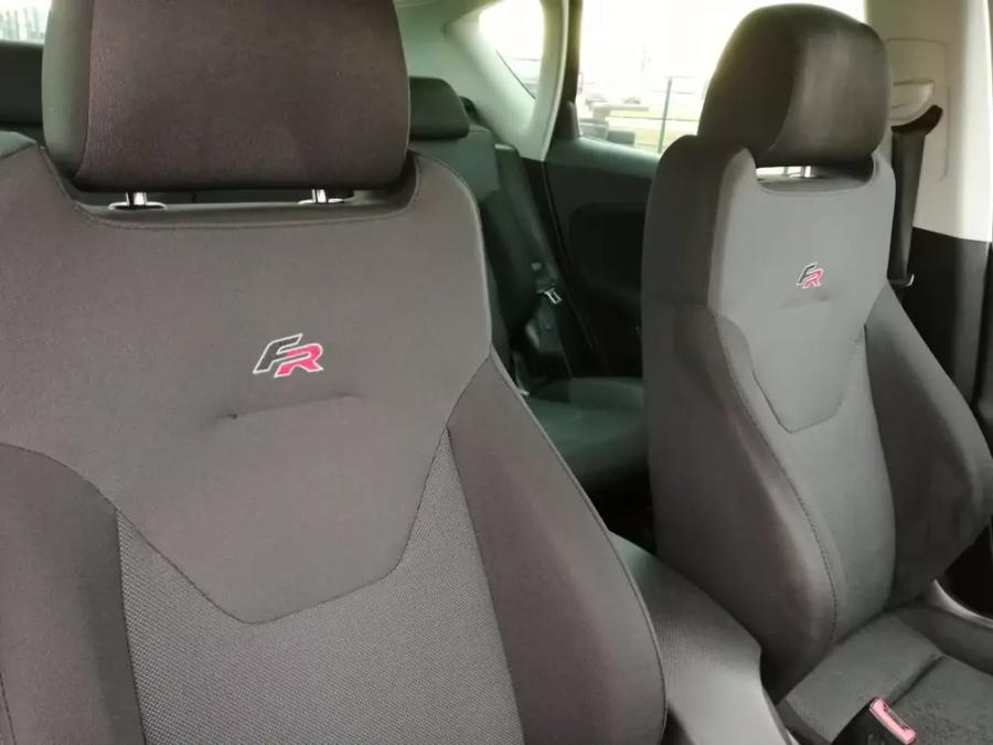 Black SEAT Altea 2007 in Saldus, with an engine capacity of 2.00 L and mileage of 267 thousand km for 3700 €, photo 8 on AUTOMOTO.COM.LV