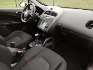 Black SEAT Altea 2007 in Saldus, with an engine capacity of 2.00 L and mileage of 267 thousand km for 3700 €, photo 9 on AUTOMOTO.COM.LV