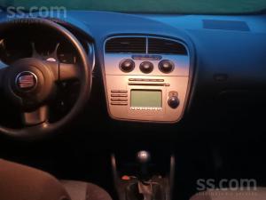Melns SEAT Altea 2008 Alūksne, ar dzinēja tilpumu 1.90 L un nobraukumu 277 tūkst. km par 3000 €, foto 3 vietnē AUTOMOTO.COM.LV
