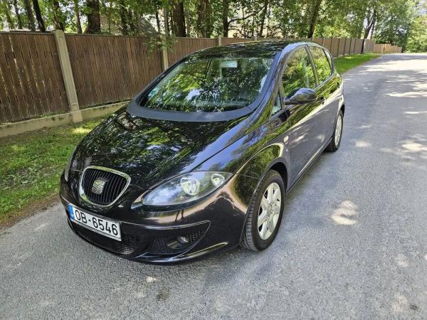 Black SEAT Altea 2008 in Jekabpils, with an engine capacity of 2.00 L and mileage of 269 thousand km for 3490 €, photo 2 on AUTOMOTO.COM.LV