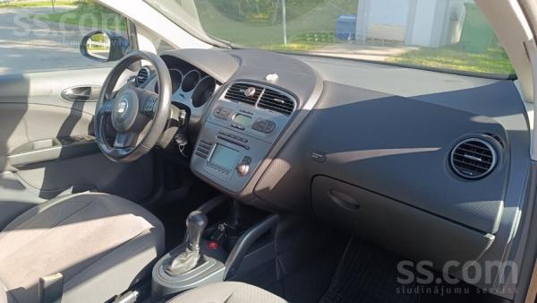 Melns SEAT Altea 2008 Rīga, ar dzinēja tilpumu 1.90 L un nobraukumu 236 tūkst. km par 2200 €, foto 10 vietnē AUTOMOTO.COM.LV