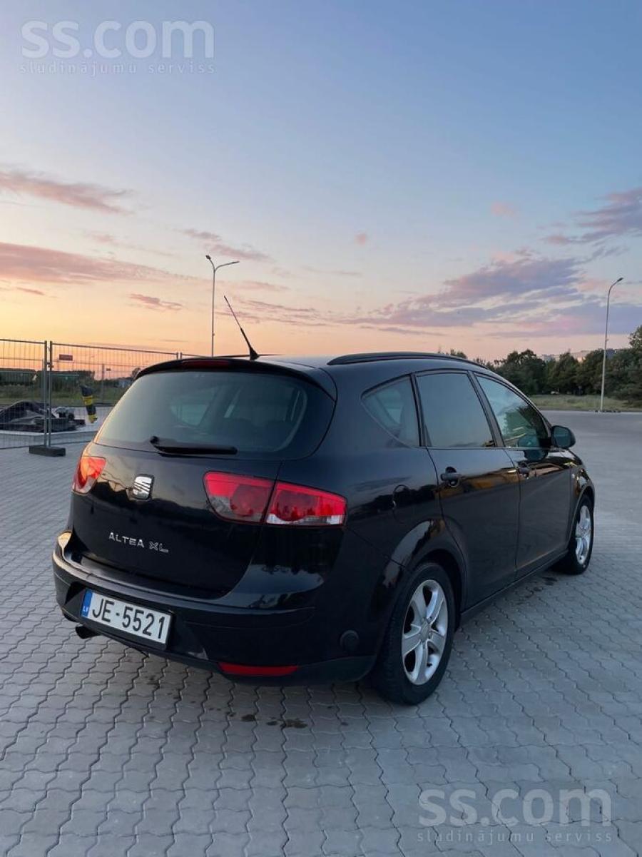 Melns SEAT Altea 2009 Liepāja, ar dzinēja tilpumu 1.60 L un nobraukumu 300 tūkst. km par 3900 €, foto 3 vietnē AUTOMOTO.COM.LV