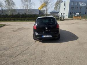 Black SEAT Altea 2009 in Jonava, with an engine capacity of 1.90 L and mileage of 197 thousand km for 1999 €, photo 7 on AUTOMOTO.COM.LV