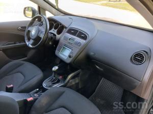 Melns SEAT Altea 2009 Rīga, ar dzinēja tilpumu 2.00 L un nobraukumu 0 tūkst. km par 4200 €, foto 10 vietnē AUTOMOTO.COM.LV