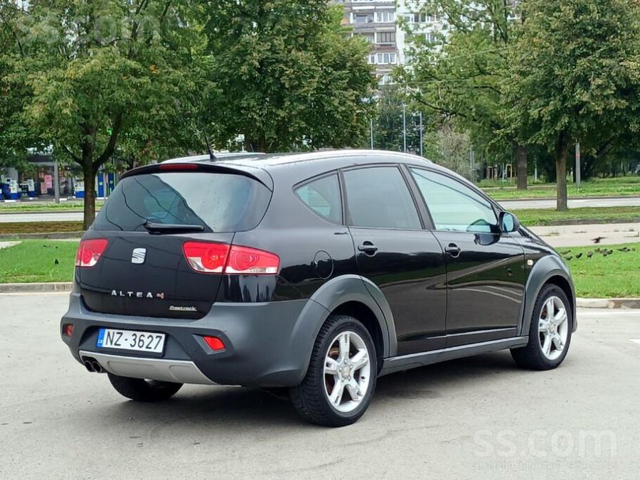 Black SEAT Altea 2009 in Riga, with an engine capacity of 2.00 L and mileage of 0 thousand km for 3790 €, photo 4 on AUTOMOTO.COM.LV