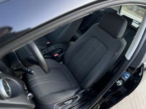 Black SEAT Altea 2010 in Riga, with an engine capacity of 1.60 L and mileage of 284 thousand km for 4390 €, photo 9 on AUTOMOTO.COM.LV