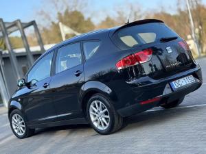 Black SEAT Altea 2010 in Jurmala, with an engine capacity of 1.60 L and mileage of 284 thousand km for 4390 €, photo 4 on AUTOMOTO.COM.LV