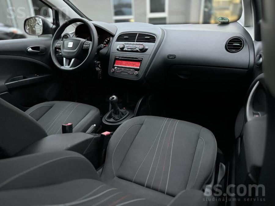 Melns SEAT Altea 2011 Jūrmala, ar dzinēja tilpumu 1.20 L un nobraukumu 0 tūkst. km par 4290 €, foto 5 vietnē AUTOMOTO.COM.LV