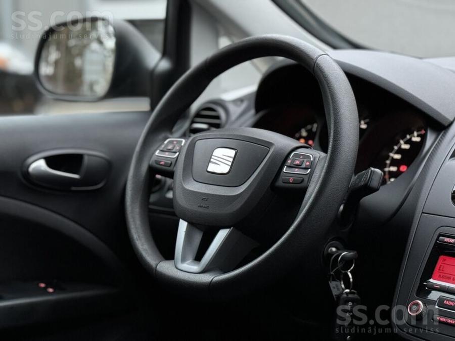 Melns SEAT Altea 2011 Jūrmala, ar dzinēja tilpumu 1.20 L un nobraukumu 0 tūkst. km par 4290 €, foto 13 vietnē AUTOMOTO.COM.LV