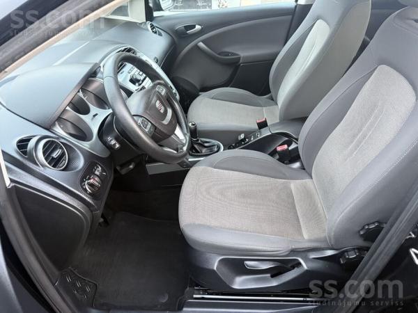 Melns SEAT Altea 2011 Rīga, ar dzinēja tilpumu 1.60 L un nobraukumu 253 tūkst. km par 3880 €, foto 7 vietnē AUTOMOTO.COM.LV