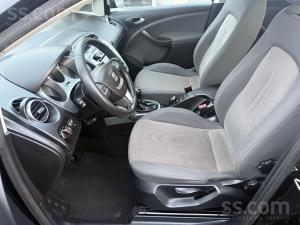 Melns SEAT Altea 2011 Rīga, ar dzinēja tilpumu 1.60 L un nobraukumu 253 tūkst. km par 3880 €, foto 8 vietnē AUTOMOTO.COM.LV