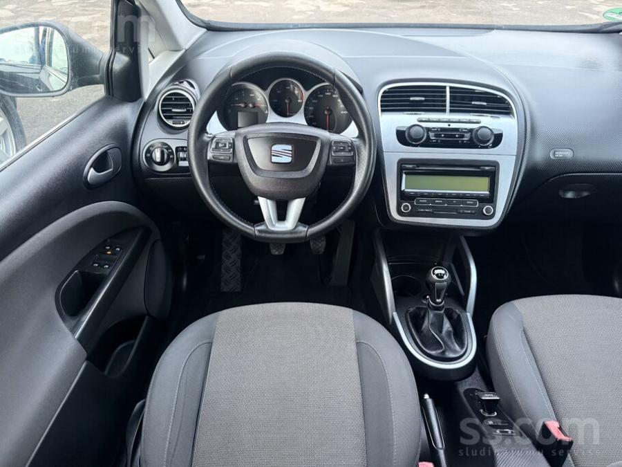 Melns SEAT Altea 2011 Rīga, ar dzinēja tilpumu 1.60 L un nobraukumu 253 tūkst. km par 3880 €, foto 9 vietnē AUTOMOTO.COM.LV