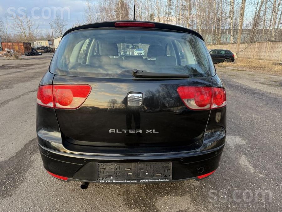 Melns SEAT Altea 2011 Rīga, ar dzinēja tilpumu 1.60 L un nobraukumu 253 tūkst. km par 3880 €, foto 14 vietnē AUTOMOTO.COM.LV