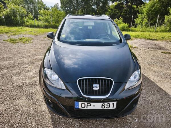 Melns SEAT Altea 2014 Rīga, ar dzinēja tilpumu 2.00 L un nobraukumu 0 tūkst. km par 5450 €, foto 3 vietnē AUTOMOTO.COM.LV