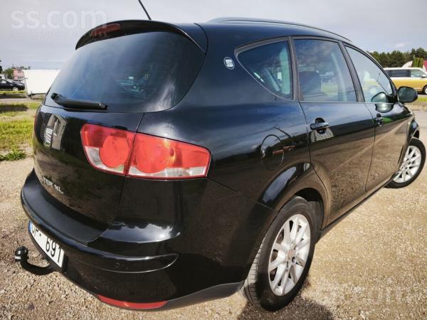 Melns SEAT Altea 2014 Rīga, ar dzinēja tilpumu 2.00 L un nobraukumu 0 tūkst. km par 5450 €, foto 5 vietnē AUTOMOTO.COM.LV