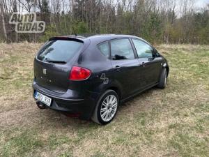 Melns SEAT Altea 2005 Viļņa, ar dzinēja tilpumu 2.00 L un nobraukumu 280 tūkst. km par 2500 €, foto 6 vietnē AUTOMOTO.COM.LV