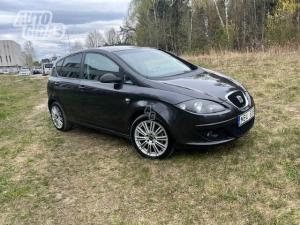 Melns SEAT Altea 2005 Viļņa, ar dzinēja tilpumu 2.00 L un nobraukumu 280 tūkst. km par 2500 €, foto 7 vietnē AUTOMOTO.COM.LV