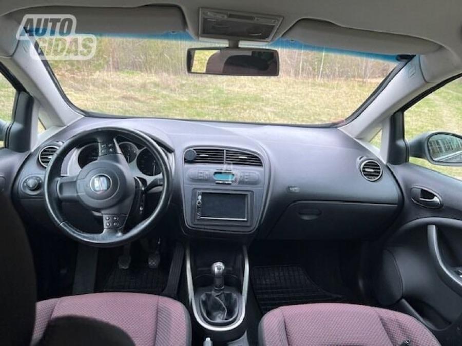 Melns SEAT Altea 2005 Viļņa, ar dzinēja tilpumu 2.00 L un nobraukumu 280 tūkst. km par 2500 €, foto 11 vietnē AUTOMOTO.COM.LV