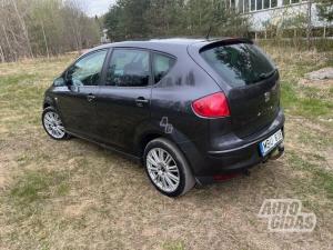 Melns SEAT Altea 2005 Viļņa, ar dzinēja tilpumu 2.00 L un nobraukumu 280 tūkst. km par 2500 €, foto 12 vietnē AUTOMOTO.COM.LV